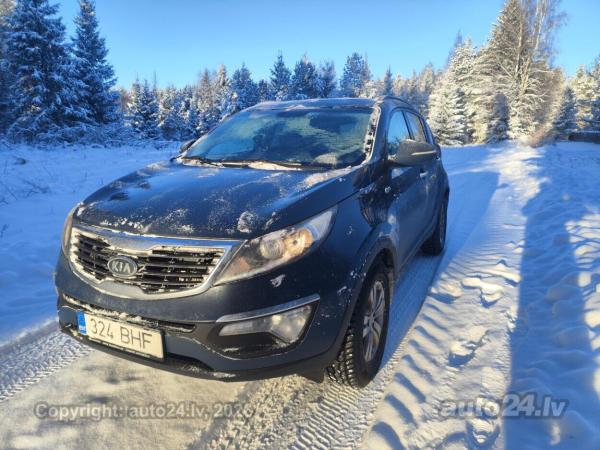 Синий Киа Sportage 2012 в Таллин, объемом двигателя 2.00 л и пробегом 317 тыс. км за 6200 €, фото 2 на AUTOMOTO.COM.LV