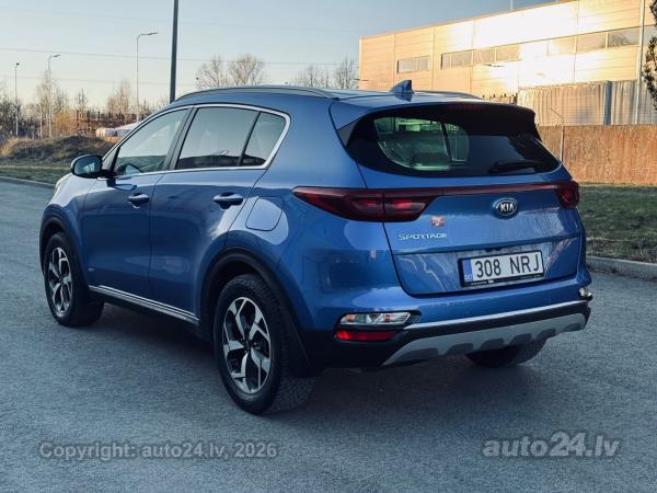 Zils Kia Sportage 2020 Tallina, ar dzinēja tilpumu 1.60 L un nobraukumu 177 tūkst. km par 13990 €, foto 3 vietnē AUTOMOTO.COM.LV
