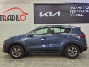 Zils Kia Sportage 2021 Hāpsalu, ar dzinēja tilpumu 1.60 L un nobraukumu 38 tūkst. km par 15500 €, foto  vietnē AUTOMOTO.COM.LV