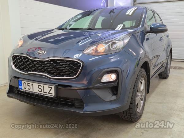 Blue Kia Sportage 2021 in Haapsalu, with an engine capacity of 1.60 L and mileage of 38 thousand km for 15500 €, photo 2 on AUTOMOTO.COM.LV