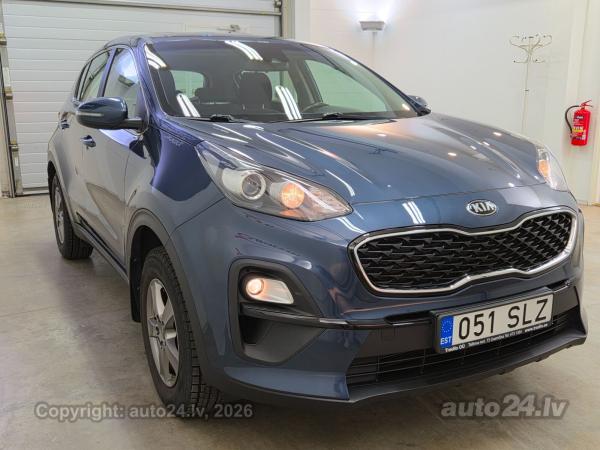 Blue Kia Sportage 2021 in Haapsalu, with an engine capacity of 1.60 L and mileage of 38 thousand km for 15500 €, photo 4 on AUTOMOTO.COM.LV