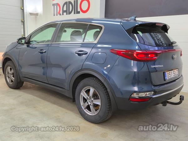 Blue Kia Sportage 2021 in Haapsalu, with an engine capacity of 1.60 L and mileage of 38 thousand km for 15500 €, photo 6 on AUTOMOTO.COM.LV