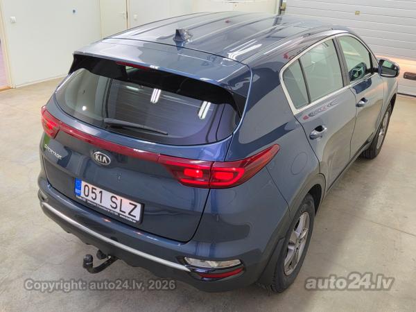 Blue Kia Sportage 2021 in Haapsalu, with an engine capacity of 1.60 L and mileage of 38 thousand km for 15500 €, photo 9 on AUTOMOTO.COM.LV