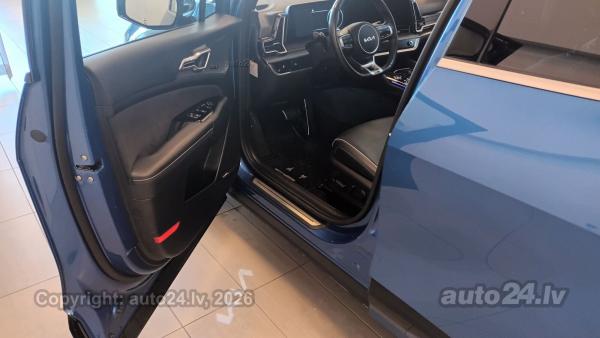 Синий Киа Sportage 2024 в Пярну, объемом двигателя 1.60 л и пробегом 27 тыс. км за 33900 €, фото 6 на AUTOMOTO.COM.LV