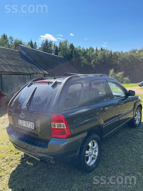 Коричневый Киа Sportage 2005 в Даугавпилс, объемом двигателя 2.00 л и пробегом 290 тыс. км за 2250 €, фото 4 на AUTOMOTO.COM.LV