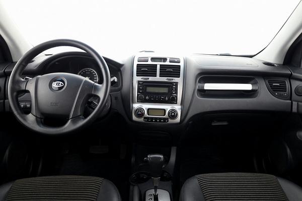 Brown Kia Sportage 2005 in Tallinn, with an engine capacity of 2.70 L and mileage of 259 thousand km for 1399 €, photo 5 on AUTOMOTO.COM.LV