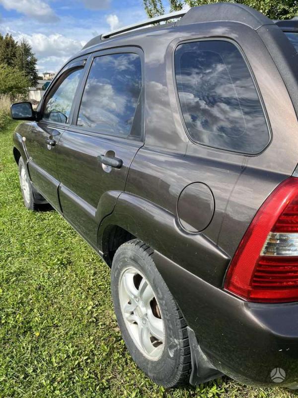 Киа Sportage 2007 в Шальчининкай на AUTOMOTO.COM.LV Коричневый Киа Sportage 2007 в Шальчининкай, объемом двигателя 1.99 л и пробегом 276 тыс. км за 2790 €, фото 9 на AUTOMOTO.COM.LV