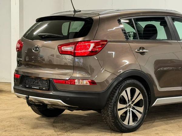 Коричневый Киа Sportage 2010 в Юрмала, объемом двигателя 2.00 л и пробегом 171 тыс. км за 7995 €, фото 8 на AUTOMOTO.COM.LV