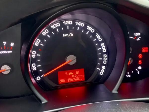 Brūns Kia Sportage 2010 Jelgava, ar dzinēja tilpumu 2.00 L un nobraukumu 131 tūkst. km par 8200 €, foto 10 vietnē AUTOMOTO.COM.LV