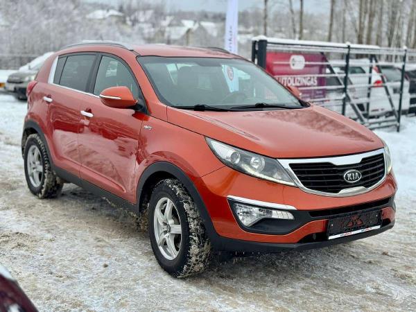 Brūns Kia Sportage 2011 Alīta, ar dzinēja tilpumu 2.00 L un nobraukumu 205 tūkst. km par 5980 €, foto 2 vietnē AUTOMOTO.COM.LV
