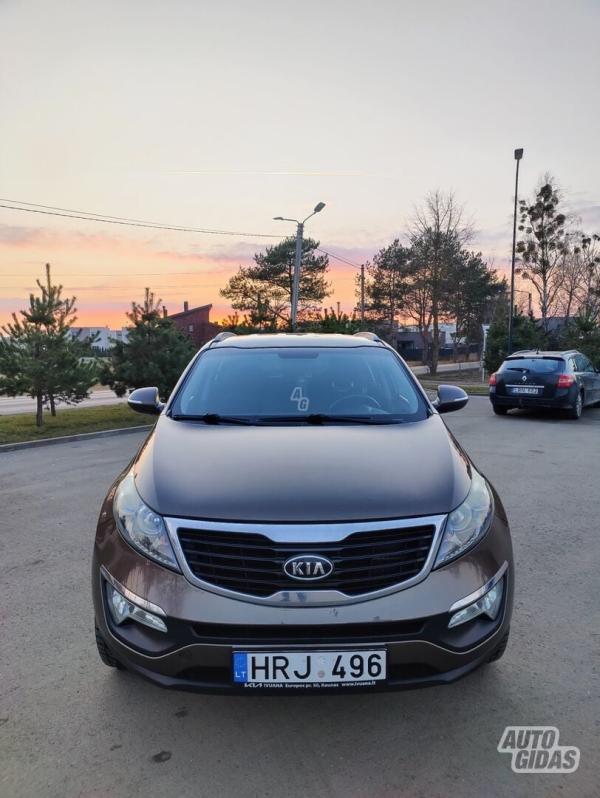 Brūns Kia Sportage 2011 Kauņa, ar dzinēja tilpumu 1.70 L un nobraukumu 203 tūkst. km par 6600 €, foto 3 vietnē AUTOMOTO.COM.LV