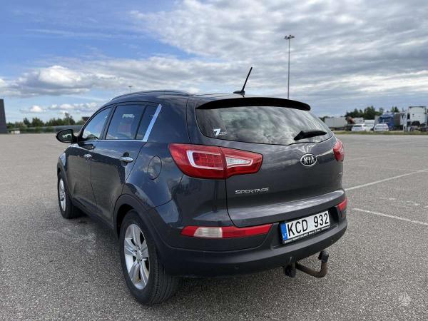 Brūns Kia Sportage 2011 Viļņa, ar dzinēja tilpumu 1.69 L un nobraukumu 256 tūkst. km par 5590 €, foto 4 vietnē AUTOMOTO.COM.LV