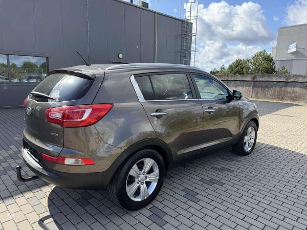 Коричневый Киа Sportage 2011 в Шяуляй, объемом двигателя 0.00 л и пробегом 198 тыс. км за 5980 €, фото 4 на AUTOMOTO.COM.LV
