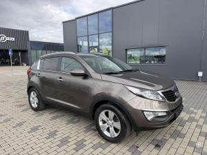 Brown Kia Sportage 2011 in Siauliai, with an engine capacity of 2.00 L and mileage of 198 thousand km for 6200 €, photo  on AUTOMOTO.COM.LV