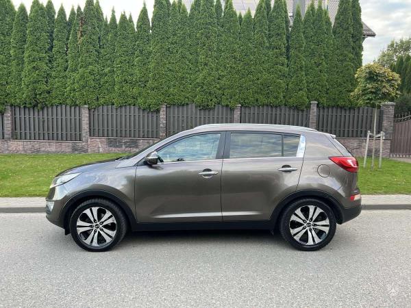 Brūns Kia Sportage 2011 Viļņa, ar dzinēja tilpumu 2.00 L un nobraukumu 368 tūkst. km par 3899 €, foto 3 vietnē AUTOMOTO.COM.LV