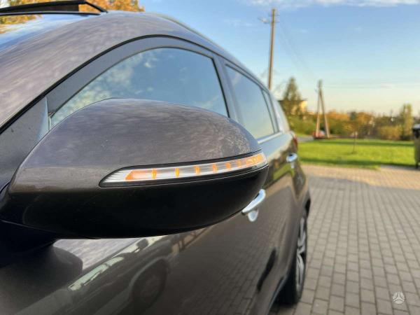 Brūns Kia Sportage 2011 Viļņa, ar dzinēja tilpumu 2.00 L un nobraukumu 368 tūkst. km par 3899 €, foto 10 vietnē AUTOMOTO.COM.LV