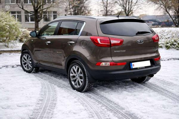 Коричневый Киа Sportage 2012 в Клайпеда, объемом двигателя 2.00 л и пробегом 168 тыс. км за 7950 €, фото 5 на AUTOMOTO.COM.LV