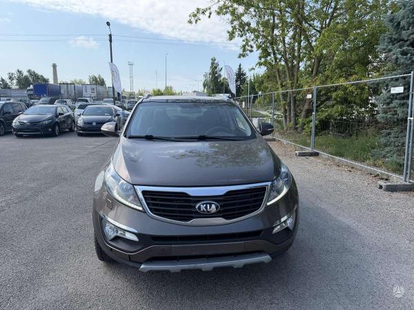 Brūns Kia Sportage 2012 Marijampole, ar dzinēja tilpumu 1.59 L un nobraukumu 209 tūkst. km par 4750 €, foto 2 vietnē AUTOMOTO.COM.LV