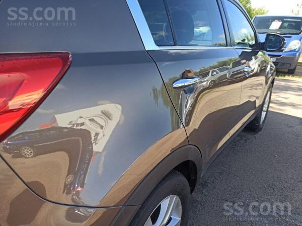 Коричневый Киа Sportage 2012 в Даугавпилс, объемом двигателя 1.70 л и пробегом 0 тыс. км за 7100 €, фото 11 на AUTOMOTO.COM.LV