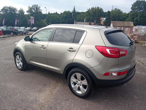 Brūns Kia Sportage 2013 Alīta, ar dzinēja tilpumu 1.69 L un nobraukumu 282 tūkst. km par 6300 €, foto 9 vietnē AUTOMOTO.COM.LV