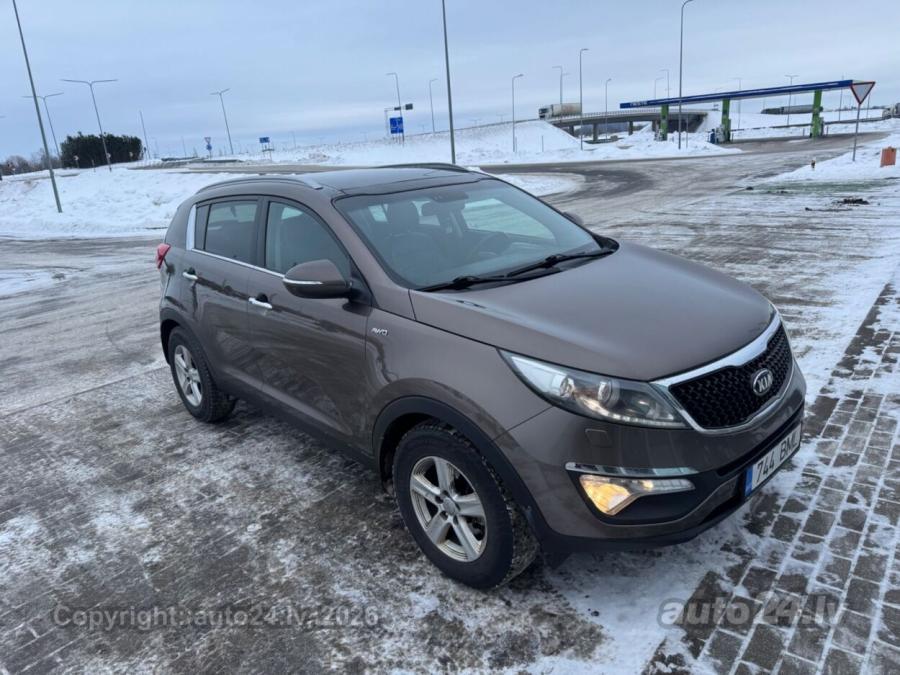Brūns Kia Sportage 2014 Rakvere, ar dzinēja tilpumu 2.00 L un nobraukumu 288 tūkst. km par 9500 €, foto 12 vietnē AUTOMOTO.COM.LV