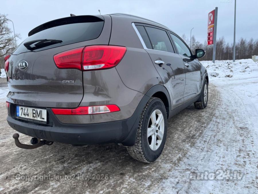 Brūns Kia Sportage 2014 Rakvere, ar dzinēja tilpumu 2.00 L un nobraukumu 288 tūkst. km par 9500 €, foto 19 vietnē AUTOMOTO.COM.LV