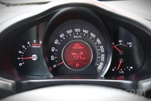 Коричневый Киа Sportage 2014 в Рига, объемом двигателя 2.00 л и пробегом 192 тыс. км за 8495 €, фото 7 на AUTOMOTO.COM.LV