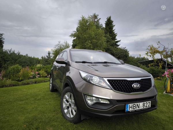 Коричневый Киа Sportage 2014 в Мажейкяй, объемом двигателя 1.69 л и пробегом 193 тыс. км за 7900 €, фото 1 на AUTOMOTO.COM.LV