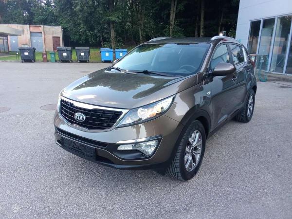 Brūns Kia Sportage 2014 Alīta, ar dzinēja tilpumu 1.69 L un nobraukumu 273 tūkst. km par 7200 €, foto 1 vietnē AUTOMOTO.COM.LV