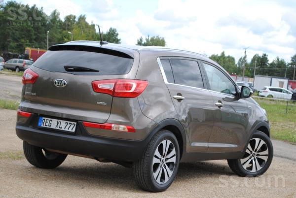 Коричневый Киа Sportage 2014 в Рига, объемом двигателя 2.00 л и пробегом 235 тыс. км за 7990 €, фото 2 на AUTOMOTO.COM.LV