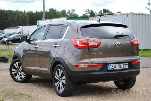 Коричневый Киа Sportage 2014 в Рига, объемом двигателя 2.00 л и пробегом 235 тыс. км за 7990 €, фото 3 на AUTOMOTO.COM.LV