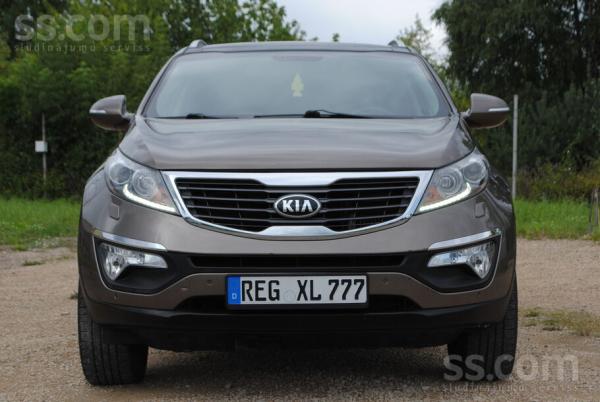 Коричневый Киа Sportage 2014 в Рига, объемом двигателя 2.00 л и пробегом 235 тыс. км за 7990 €, фото 5 на AUTOMOTO.COM.LV