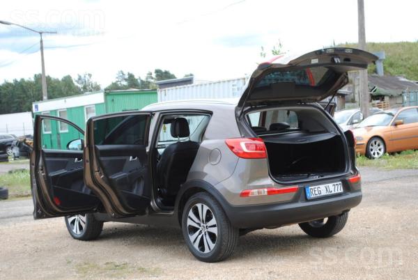 Коричневый Киа Sportage 2014 в Рига, объемом двигателя 2.00 л и пробегом 235 тыс. км за 7990 €, фото 9 на AUTOMOTO.COM.LV