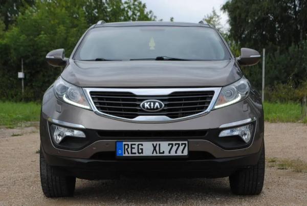 Коричневый Киа Sportage 2014 в Рига, объемом двигателя 2.00 л и пробегом 235 тыс. км за 7990 €, фото 5 на AUTOMOTO.COM.LV