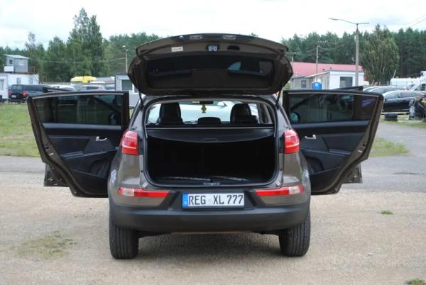 Коричневый Киа Sportage 2014 в Рига, объемом двигателя 2.00 л и пробегом 235 тыс. км за 7990 €, фото 8 на AUTOMOTO.COM.LV