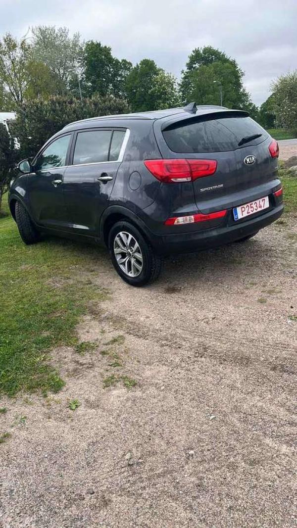 Коричневый Киа Sportage 2015 в Юрбаркас, объемом двигателя 2.00 л и пробегом 210 тыс. км за 8450 €, фото 9 на AUTOMOTO.COM.LV