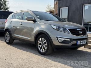 Brown Kia Sportage 2015 in Riga, with an engine capacity of 1.60 L and mileage of 112 thousand km for 11900 €, photo 1 on AUTOMOTO.COM.LV