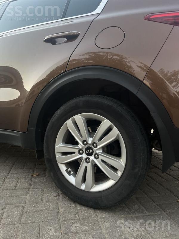 Brūns Kia Sportage 2016 Valmiera, ar dzinēja tilpumu 1.60 L un nobraukumu 97 tūkst. km par 11990 €, foto 8 vietnē AUTOMOTO.COM.LV