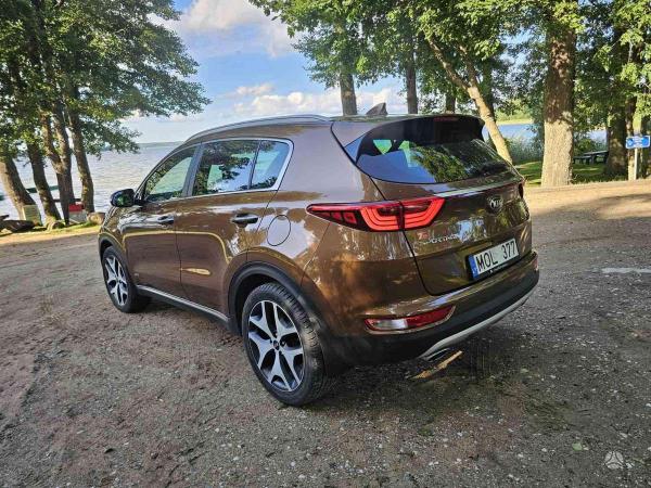 Brūns Kia Sportage 2016 Utena, ar dzinēja tilpumu 2.00 L un nobraukumu 183 tūkst. km par 11650 €, foto 6 vietnē AUTOMOTO.COM.LV