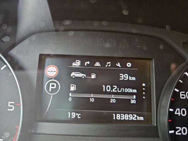 Brūns Kia Sportage 2016 Utena, ar dzinēja tilpumu 2.00 L un nobraukumu 183 tūkst. km par 11650 €, foto 9 vietnē AUTOMOTO.COM.LV