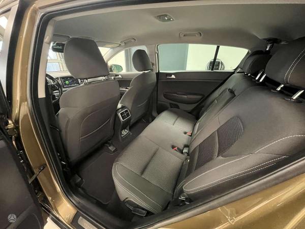 Brūns Kia Sportage 2016 Viļņa, ar dzinēja tilpumu 1.69 L un nobraukumu 244 tūkst. km par 9999 €, foto 7 vietnē AUTOMOTO.COM.LV