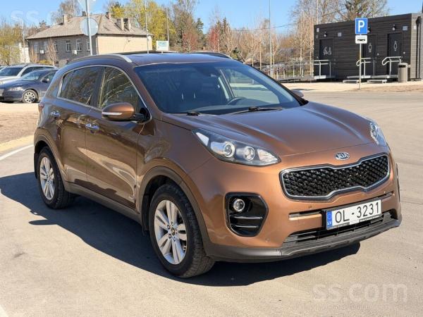 Коричневый Киа Sportage 2017 в Рига, объемом двигателя 2.00 л и пробегом 331 тыс. км за 8400 €, фото 2 на AUTOMOTO.COM.LV