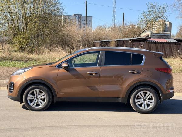 Коричневый Киа Sportage 2017 в Рига, объемом двигателя 2.00 л и пробегом 331 тыс. км за 8400 €, фото 5 на AUTOMOTO.COM.LV