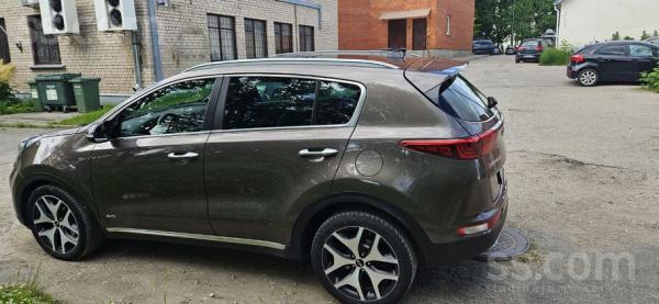 Brūns Kia Sportage 2017 Rēzekne, ar dzinēja tilpumu 1.60 L un nobraukumu 167 tūkst. km par 12000 €, foto 3 vietnē AUTOMOTO.COM.LV
