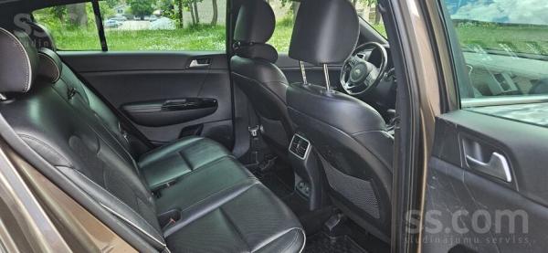 Brūns Kia Sportage 2017 Rēzekne, ar dzinēja tilpumu 1.60 L un nobraukumu 167 tūkst. km par 12000 €, foto 6 vietnē AUTOMOTO.COM.LV