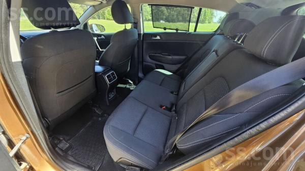 Brūns Kia Sportage 2017 Rīga, ar dzinēja tilpumu 1.70 L un nobraukumu 93 tūkst. km par 12500 €, foto 5 vietnē AUTOMOTO.COM.LV