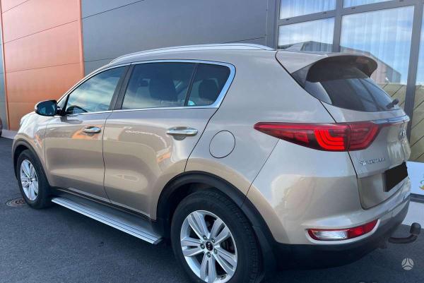 Коричневый Киа Sportage 2017 в Каунас, объемом двигателя 1.70 л и пробегом 142 тыс. км за 9500 €, фото 4 на AUTOMOTO.COM.LV
