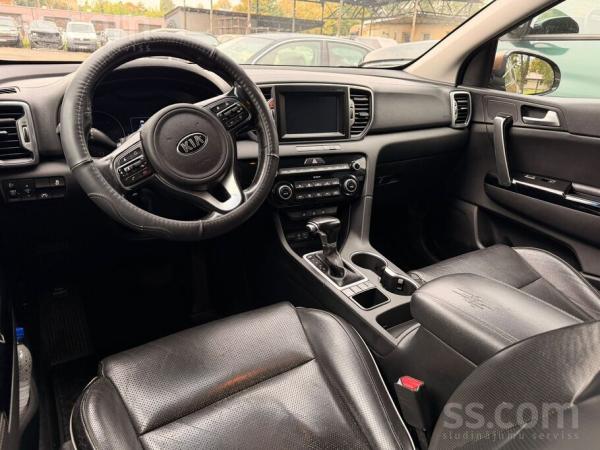 Brown Kia Sportage 2017 in Riga, with an engine capacity of 2.00 L and mileage of 349 thousand km for 8900 €, photo 11 on AUTOMOTO.COM.LV