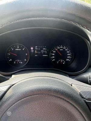 Brūns Kia Sportage 2018 Viļņa, ar dzinēja tilpumu 2.00 L un nobraukumu 196 tūkst. km par 18000 €, foto  vietnē AUTOMOTO.COM.LV