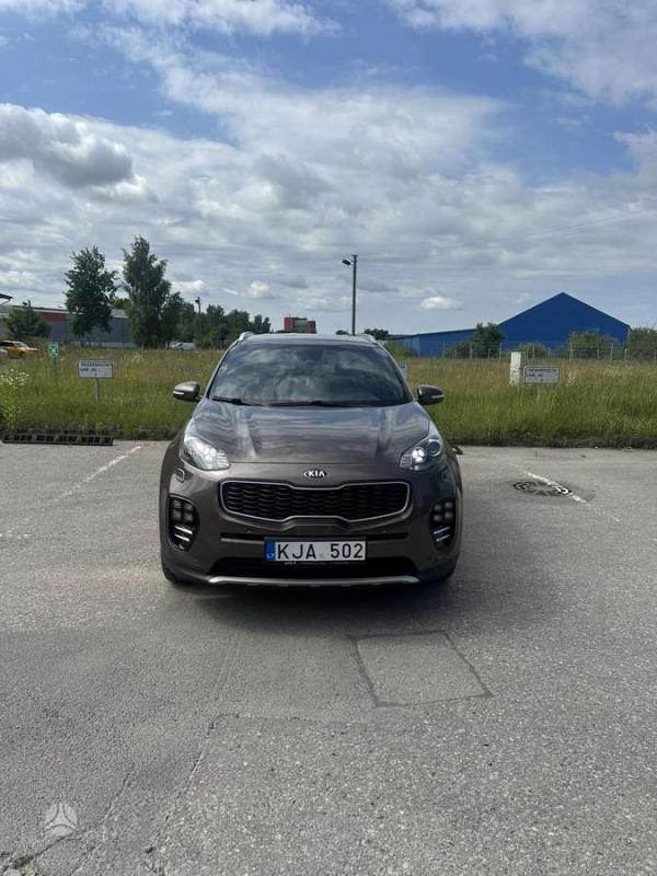 Brūns Kia Sportage 2018 Viļņa, ar dzinēja tilpumu 2.00 L un nobraukumu 196 tūkst. km par 18000 €, foto 2 vietnē AUTOMOTO.COM.LV